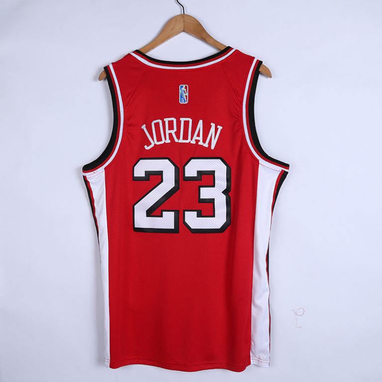 Michael Jordan 23 Chicago Bulls Red 2021-22 City Edition Swingman ...